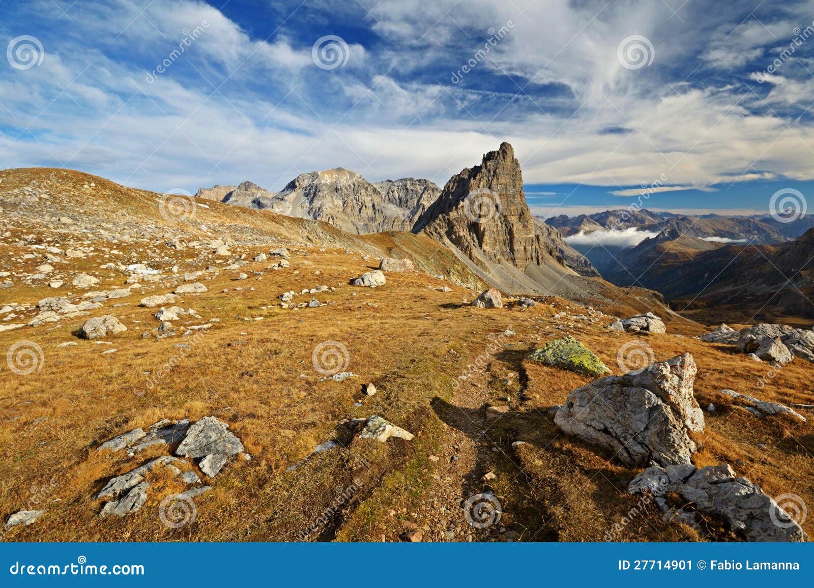 Mountain footpath stock image. Image of silence, remote - 27714901