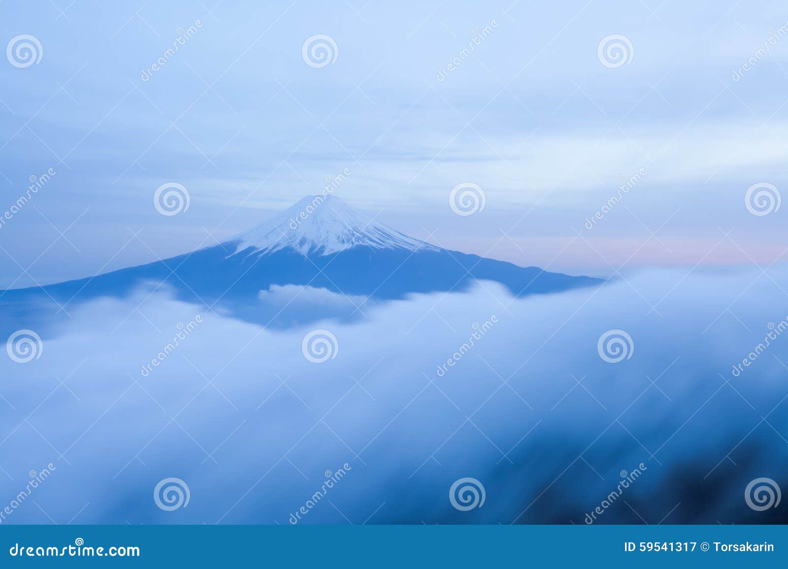 Mountain Fuji and cloud stock image. Image of summit - 59541317