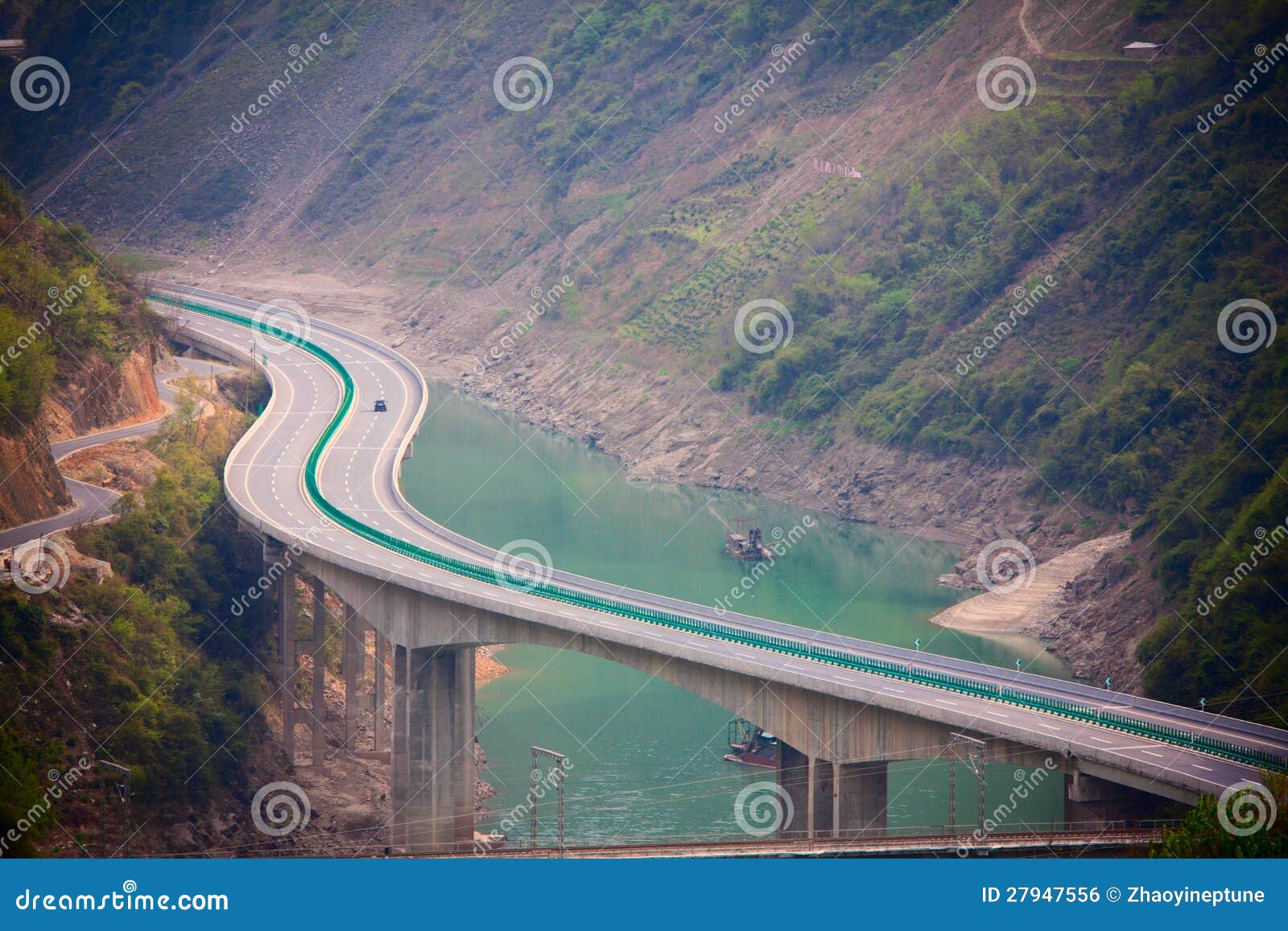 Mountain Highway stock photo. Image of landscape, road - 27947556