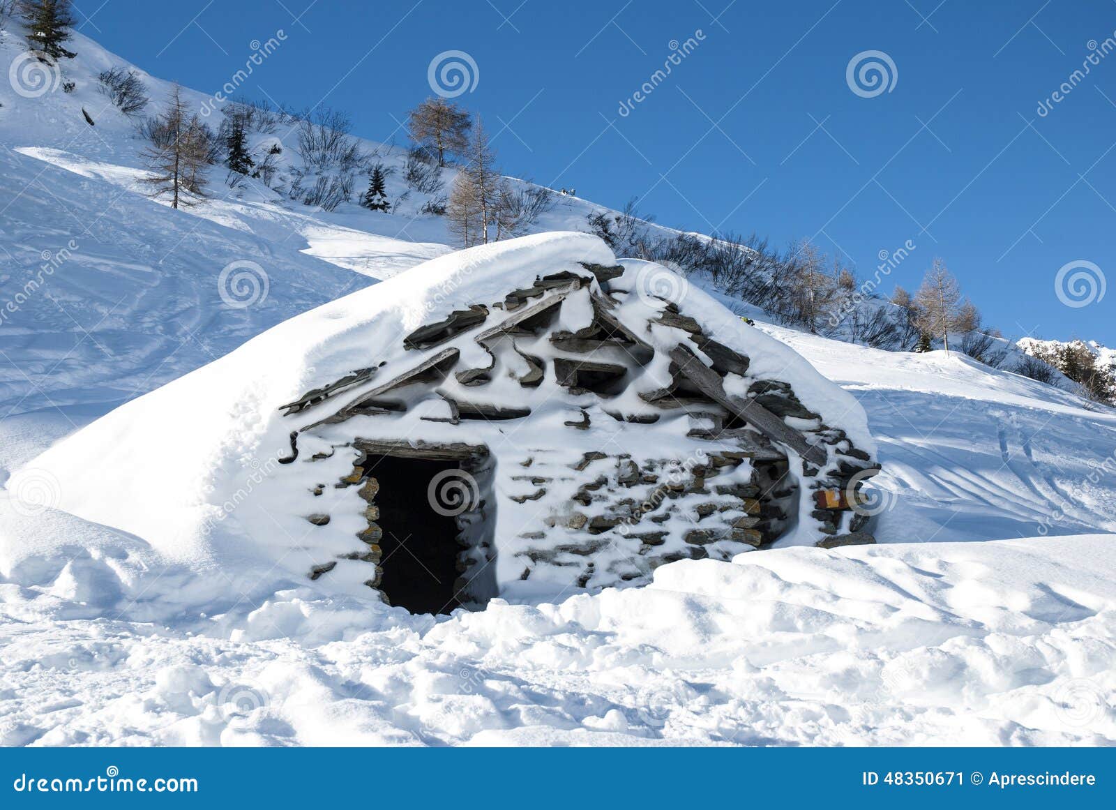 Mountain hut in the snow stock image. Image of fresh - 48350671