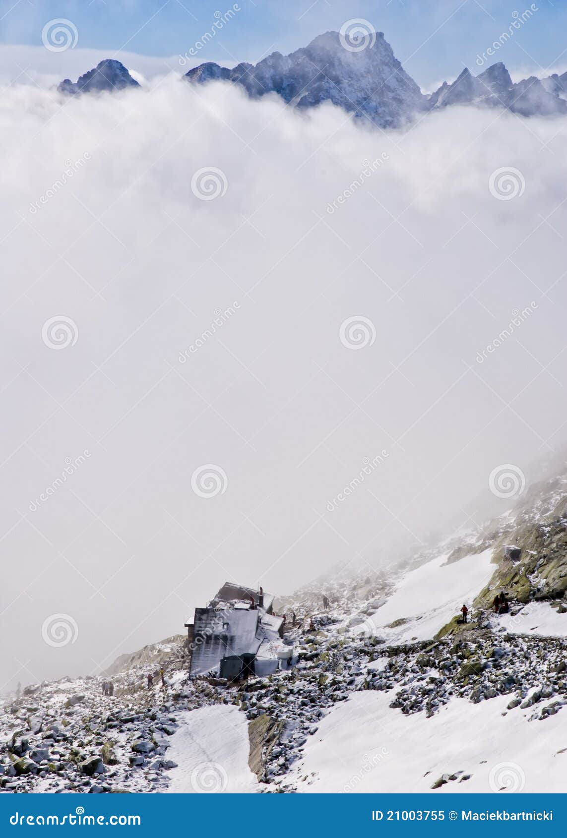 Mountain Hut Under Mount Rysy Stock Image - Image of globe, earth: 21003755