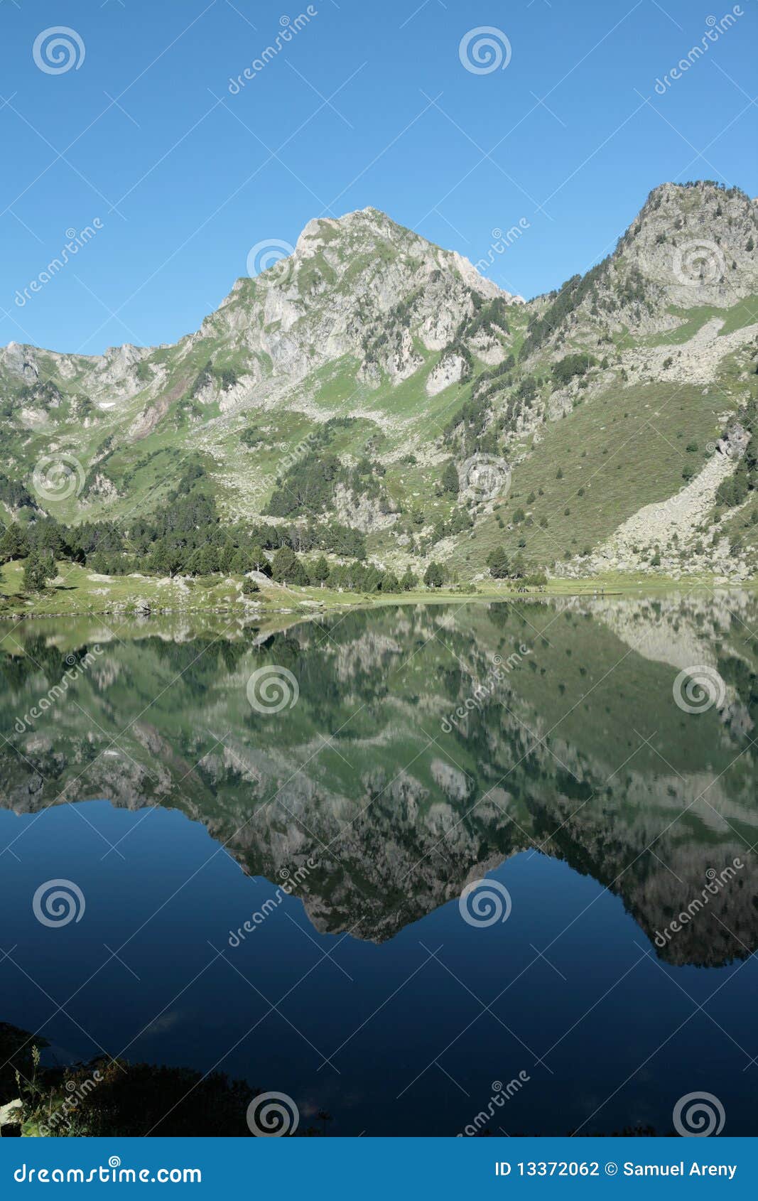 Mountain and Lake in Pyrenees Stock Photo - Image of landscape, outdoor ...