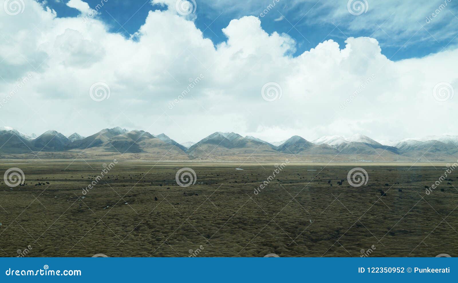 Mountain and Land with Old Town Look and Clear Scenery Stock Photo ...