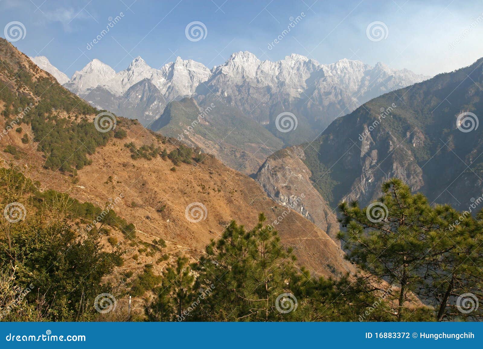 Mountain Landscape of China Stock Photo - Image of cliffs, environment ...