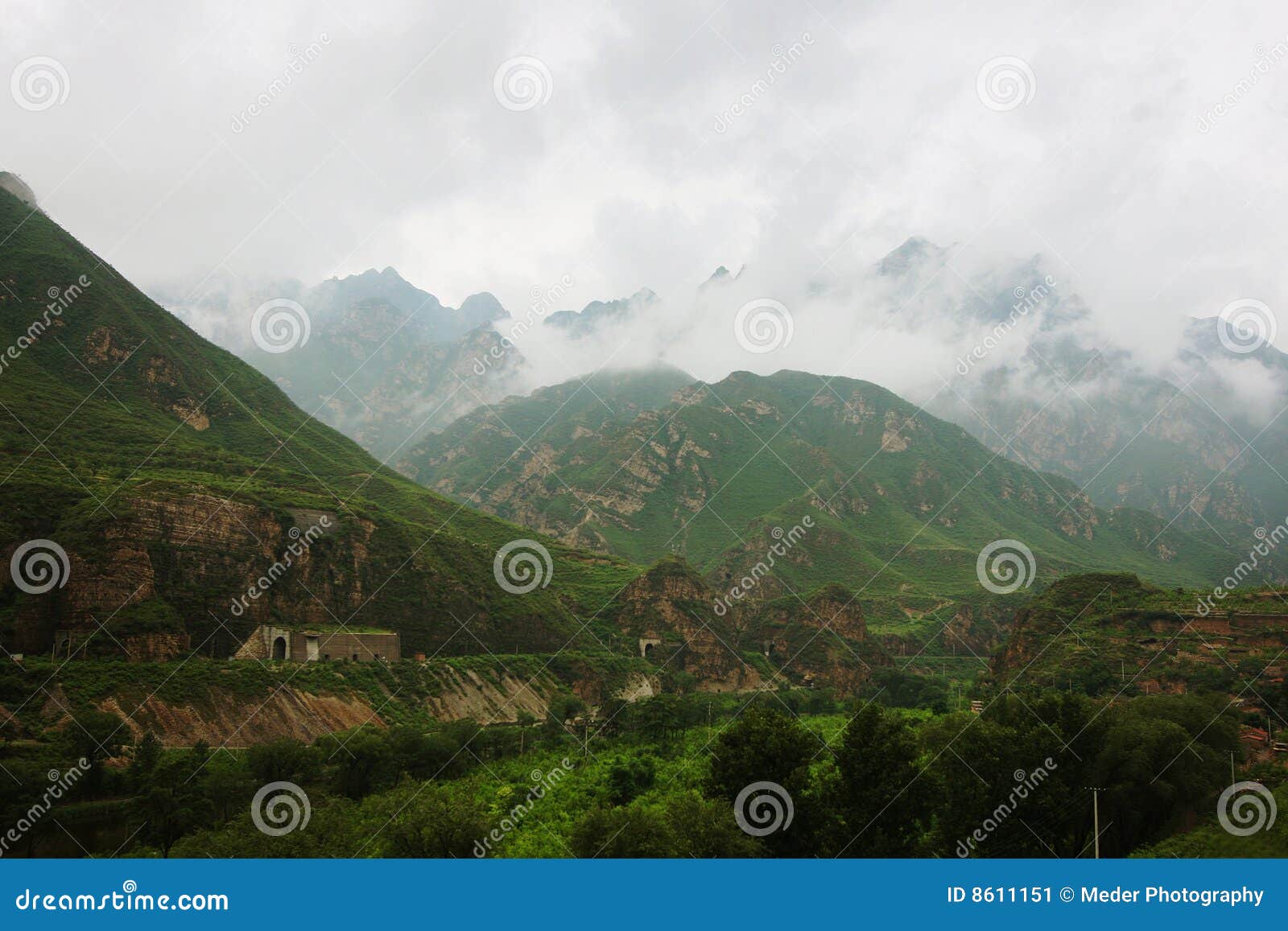Mountain Landscape in China Stock Image - Image of green, raft: 8611151