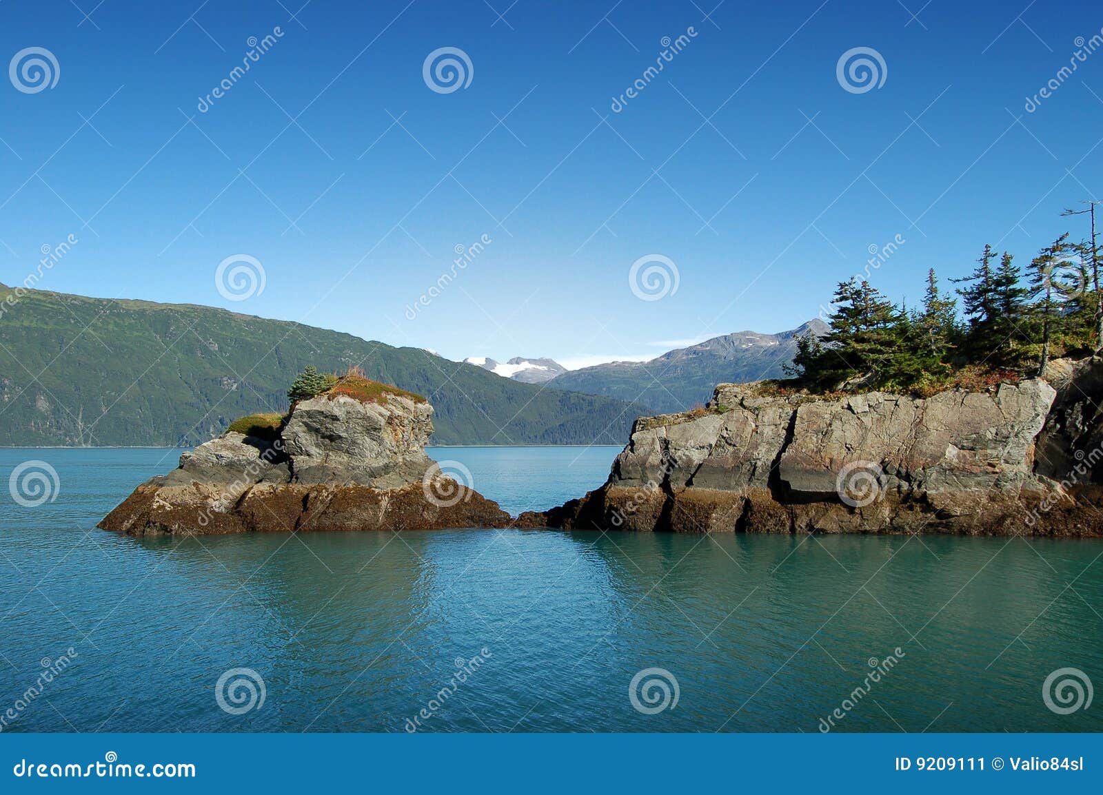Mountain Morning in Alaska stock image. Image of extreme - 9209111