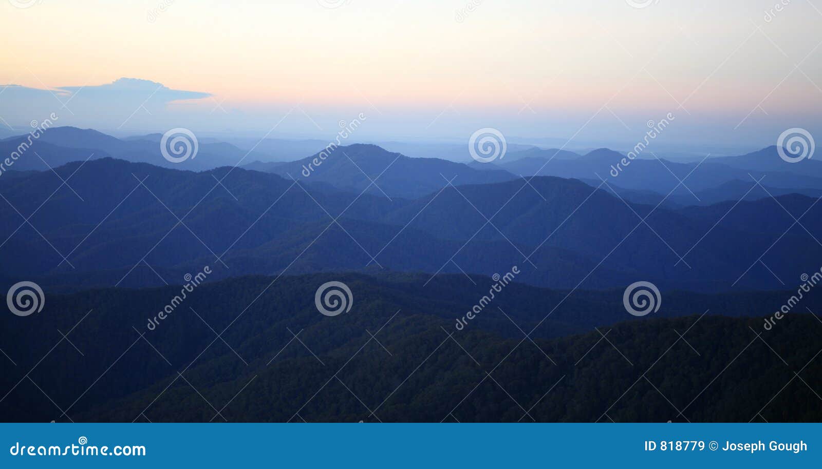 Mountain Morning Mist stock image. Image of conservation - 818779