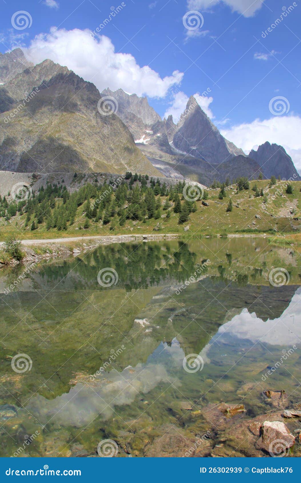 Mountain Peak Reflection in Alpine Lake Stock Image - Image of peak ...