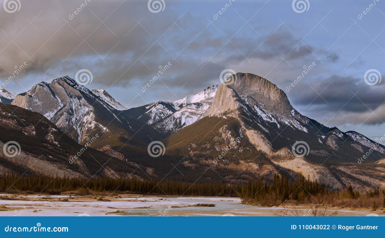 Mountain Range in Jasper National Park Stock Photo - Image of jasper ...