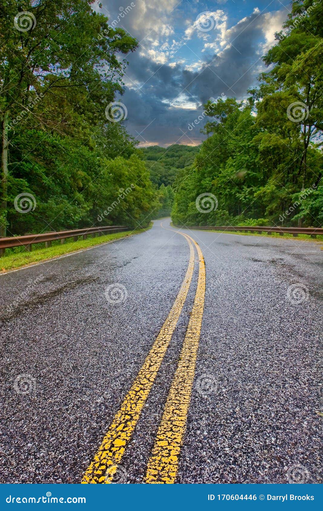 Mountain Road into Distance Stock Photo - Image of asphalt, line: 170604446