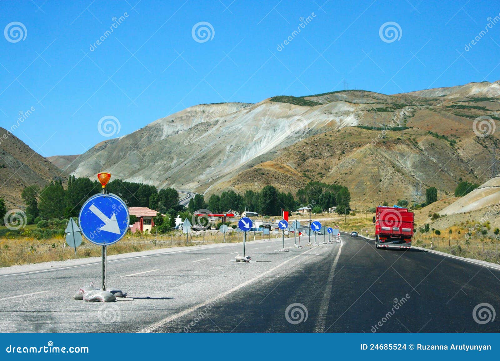Mountain road in Turkey stock photo. Image of spring - 24685524