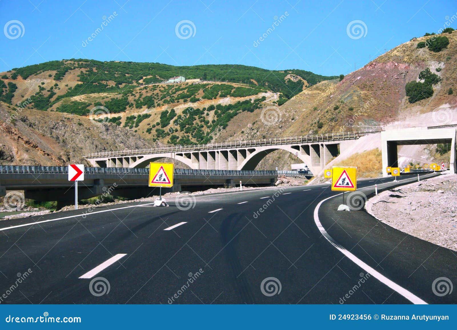 Mountain road in Turkey stock photo. Image of road, horizon - 24923456