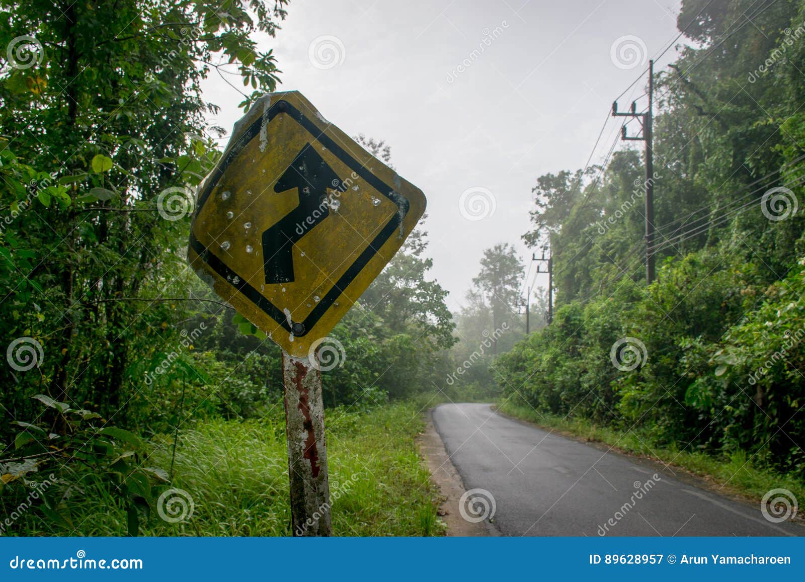 Routing Signs Stock Photos - Free & Royalty-Free Stock Photos from ...