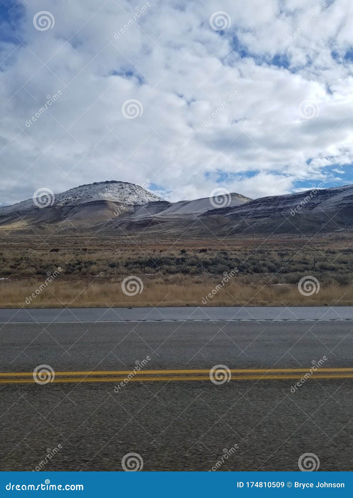 Mountain Sky Road Drive Side Stock Image - Image of mountain, road ...