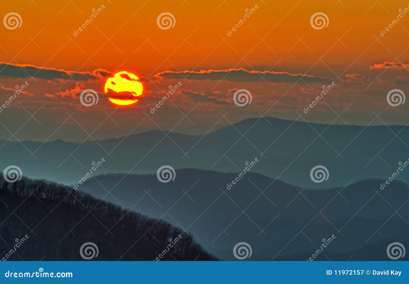 Mountain Sunset stock image. Image of sunlight, light - 11972157