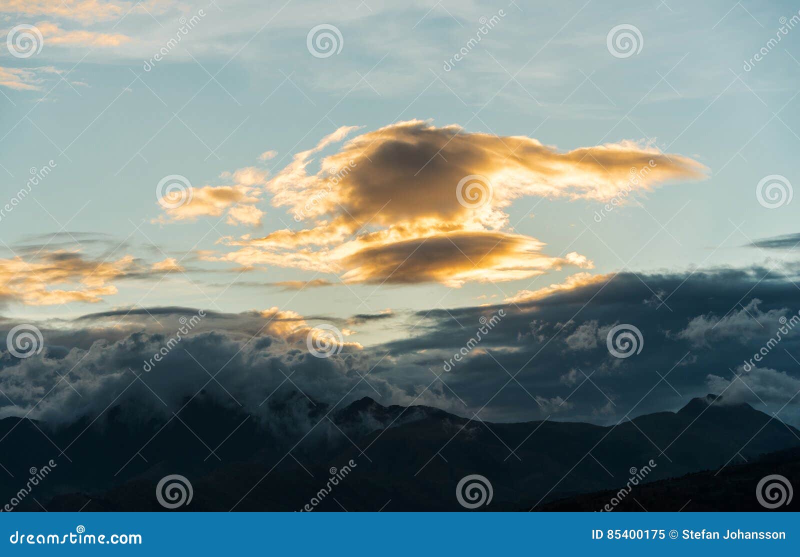 Mountain sunset stock image. Image of subic, wilderness - 85400175