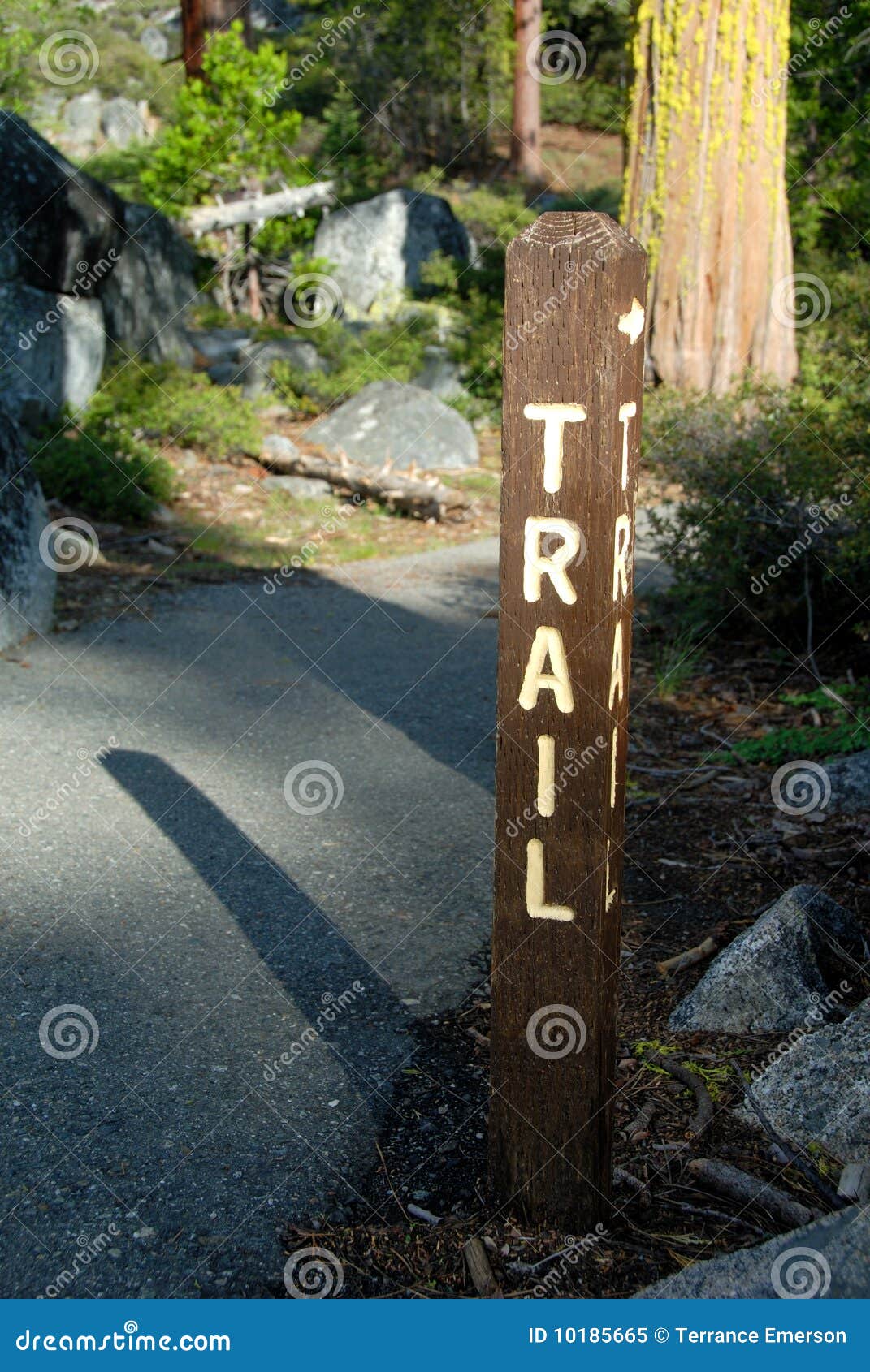 Mountain Trail Sign stock image. Image of trees, mountains - 10185665