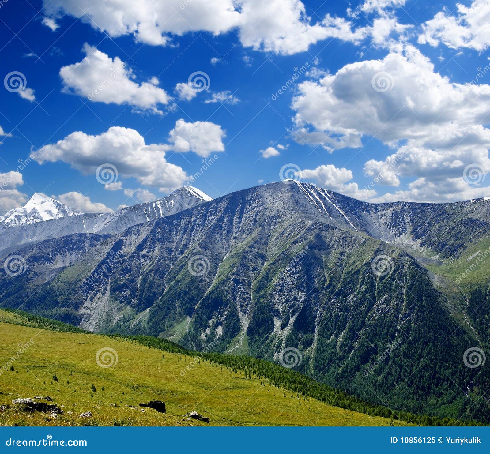 Mountain valley stock image. Image of scene, majestic - 10856125