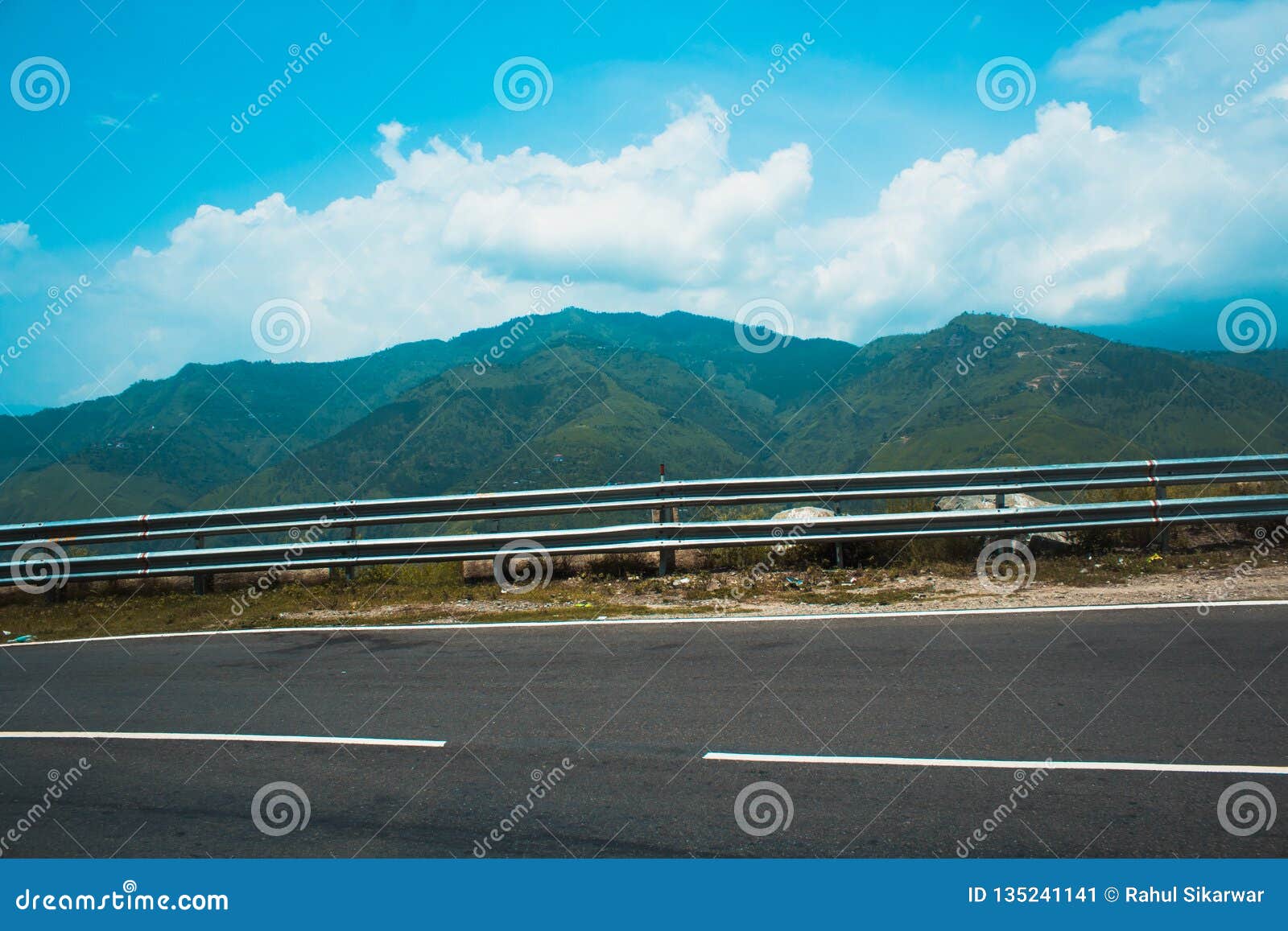Mountain view from road stock image. Image of road, kalpa - 135241141