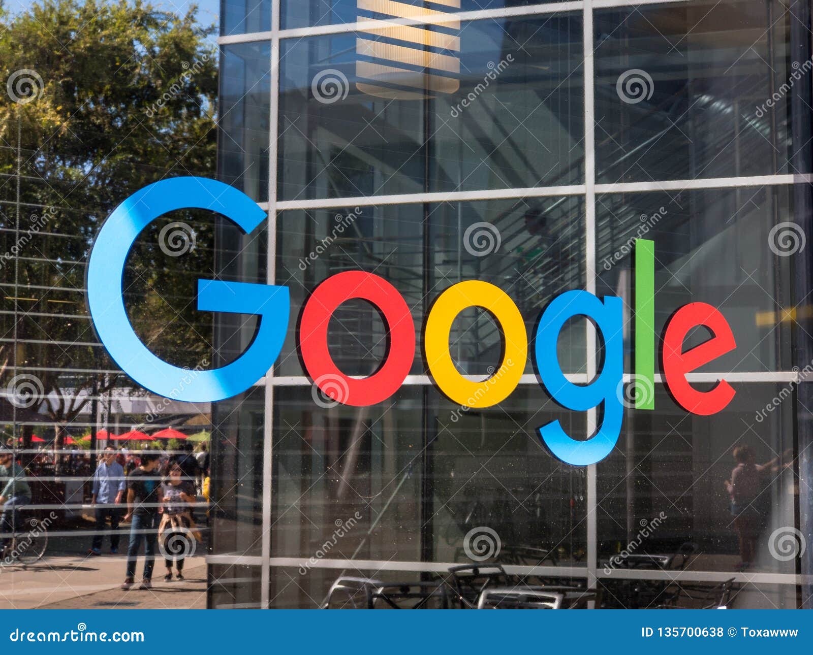 Google Logo at Googleplex Headquarters Main Office Editorial Stock ...