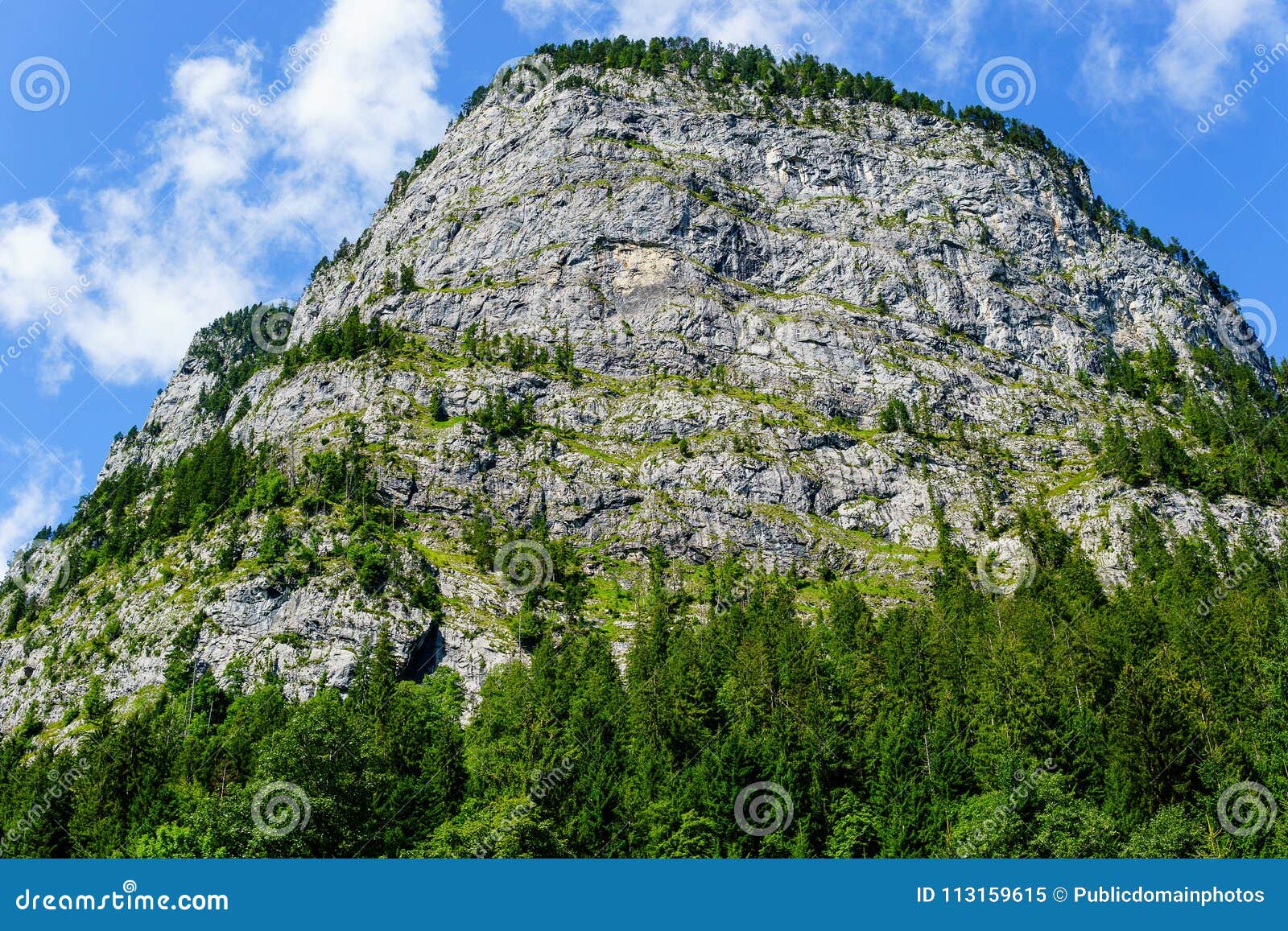 Mountainous Landforms, Vegetation, Mountain, Mount Scenery Picture ...