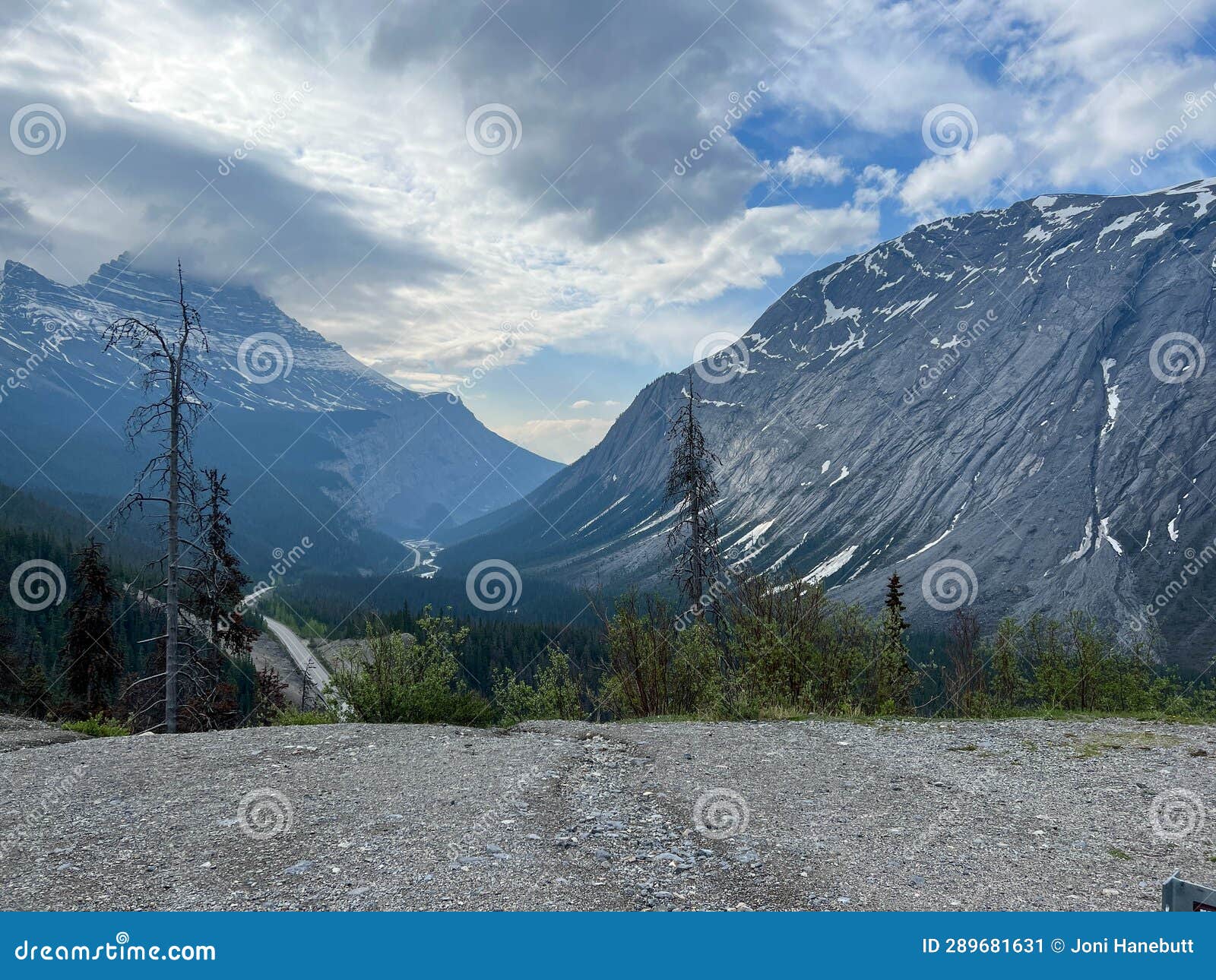 Mountains Along the Ice Fields Parkway in Jasper National Park in ...