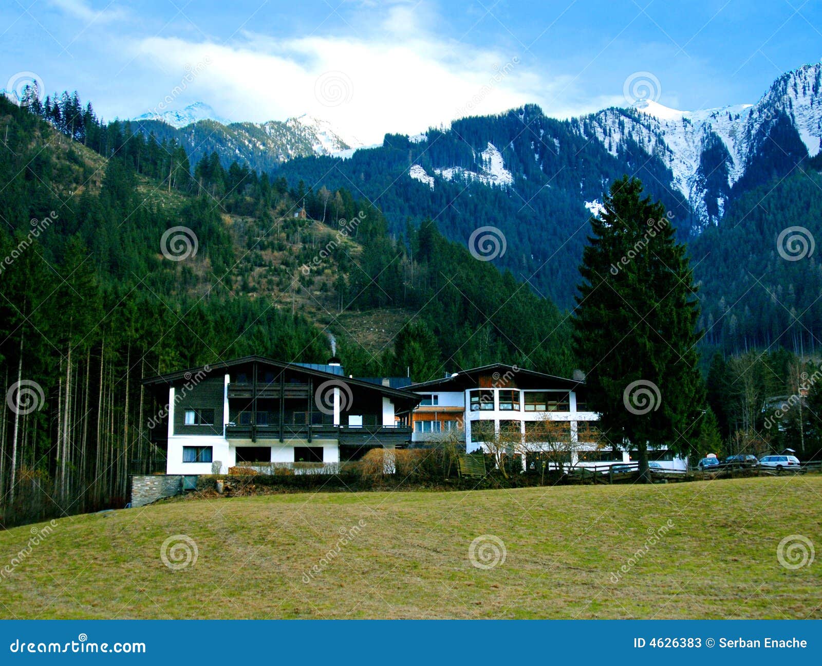 Mountains chalet stock image. Image of austria, nature - 4626383
