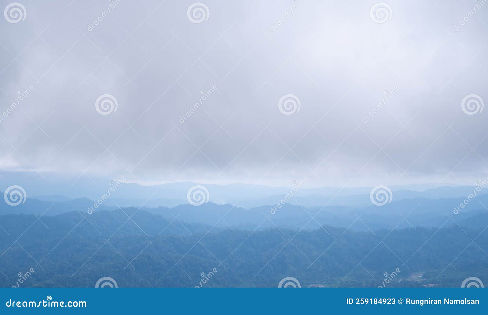 The Mountains and Clouds Converge and Thick Fog Stock Image - Image of ...