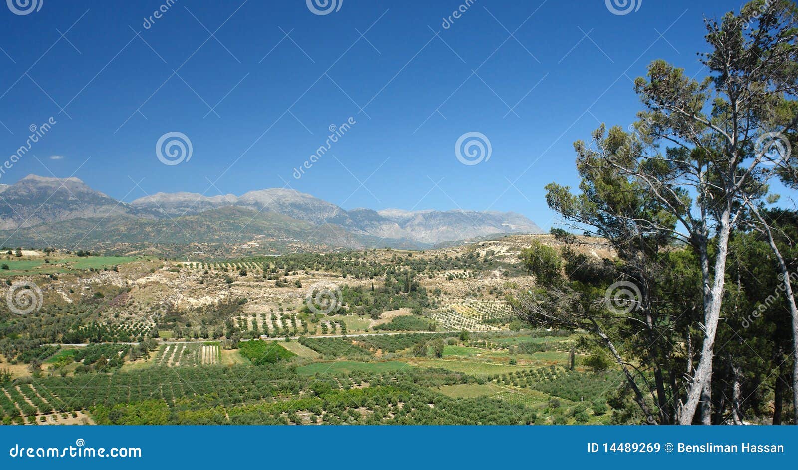 Mountains and ida valley stock image. Image of mountains - 14489269