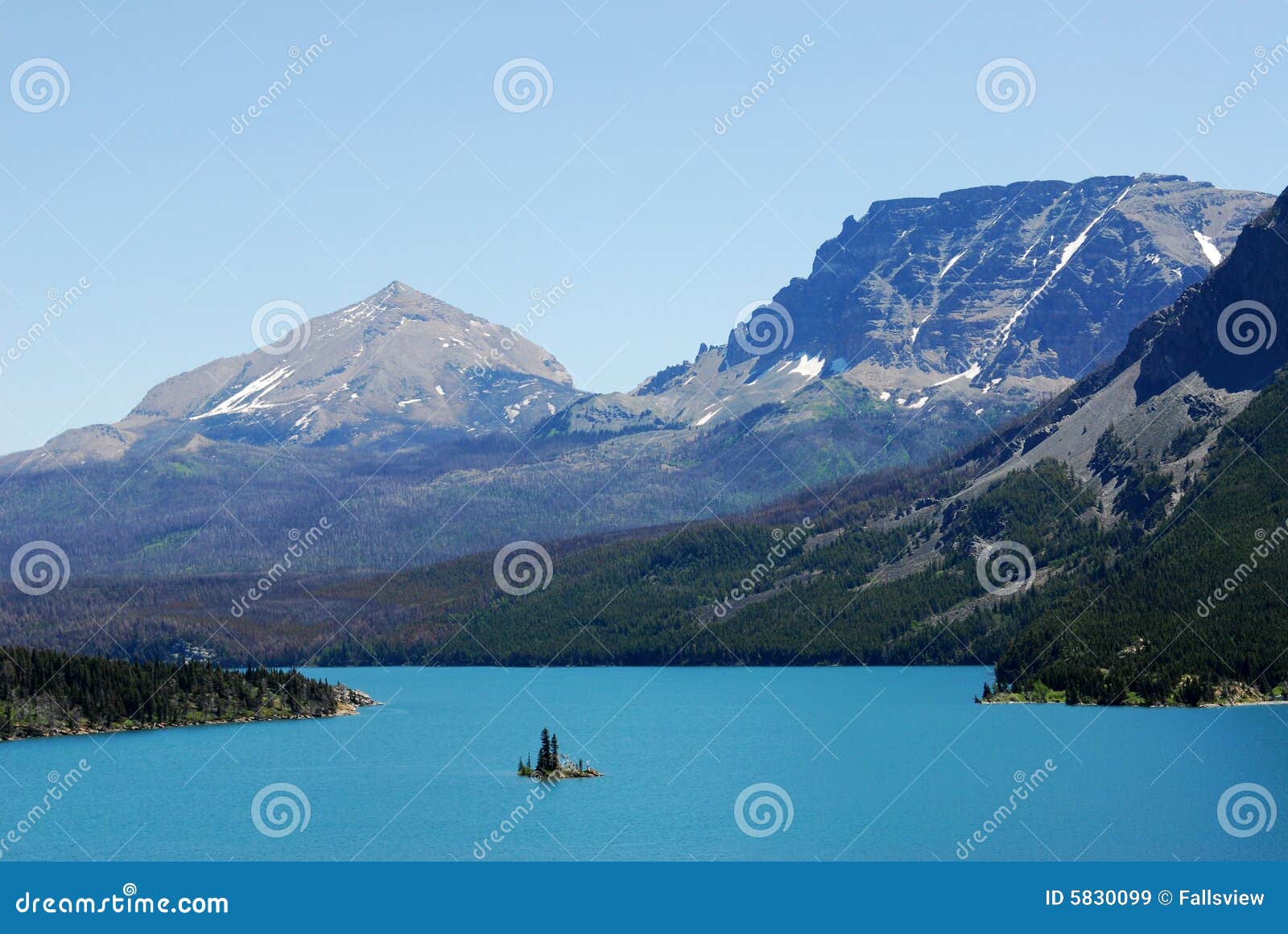 Mountains, lake and island stock image. Image of montana - 5830099