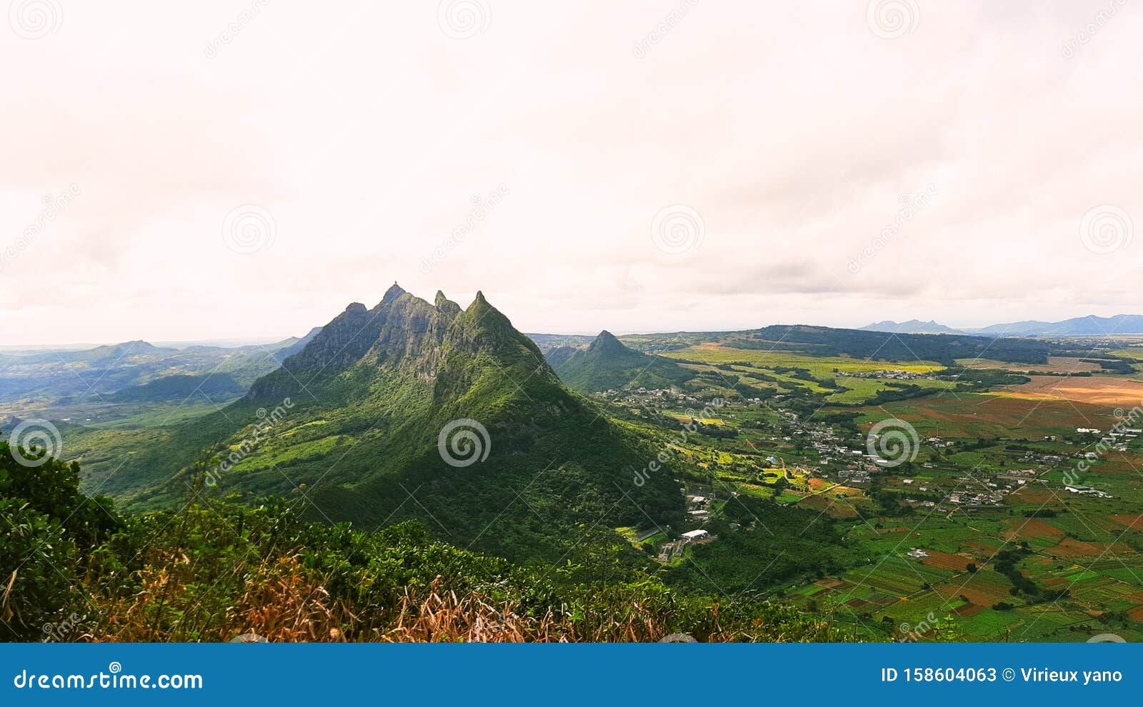 Mountains of Mauritius stock image. Image of wild, mountains - 158604063