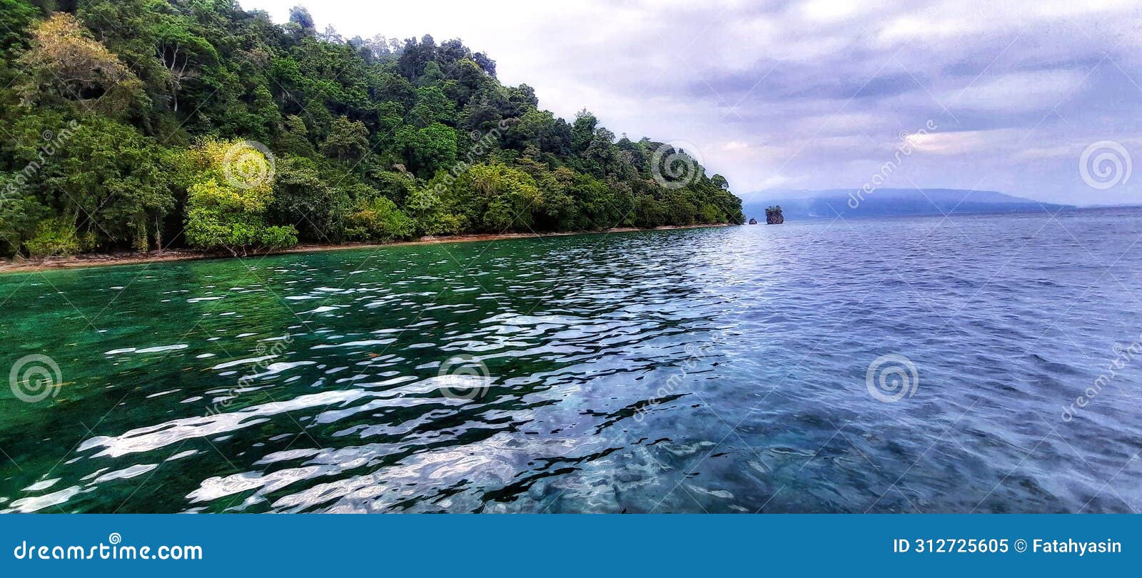 Mountains and the Sea are Two Natural Elements that Have Striking ...