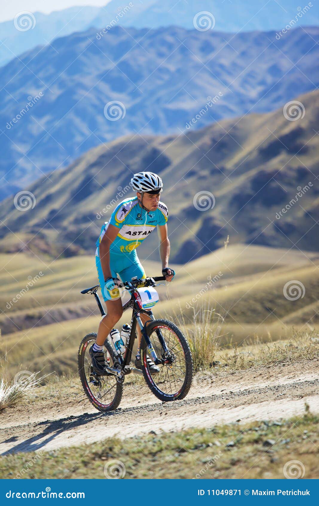 Mountian Biker on Desert Mountain Race Editorial Photo - Image of ...