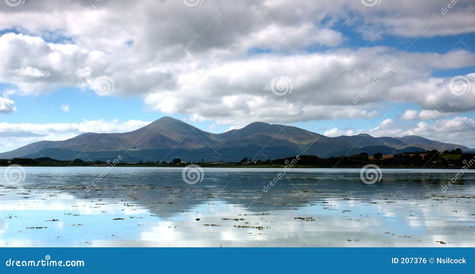 Mourne Mountains stock photo. Image of tranquil, water - 207376