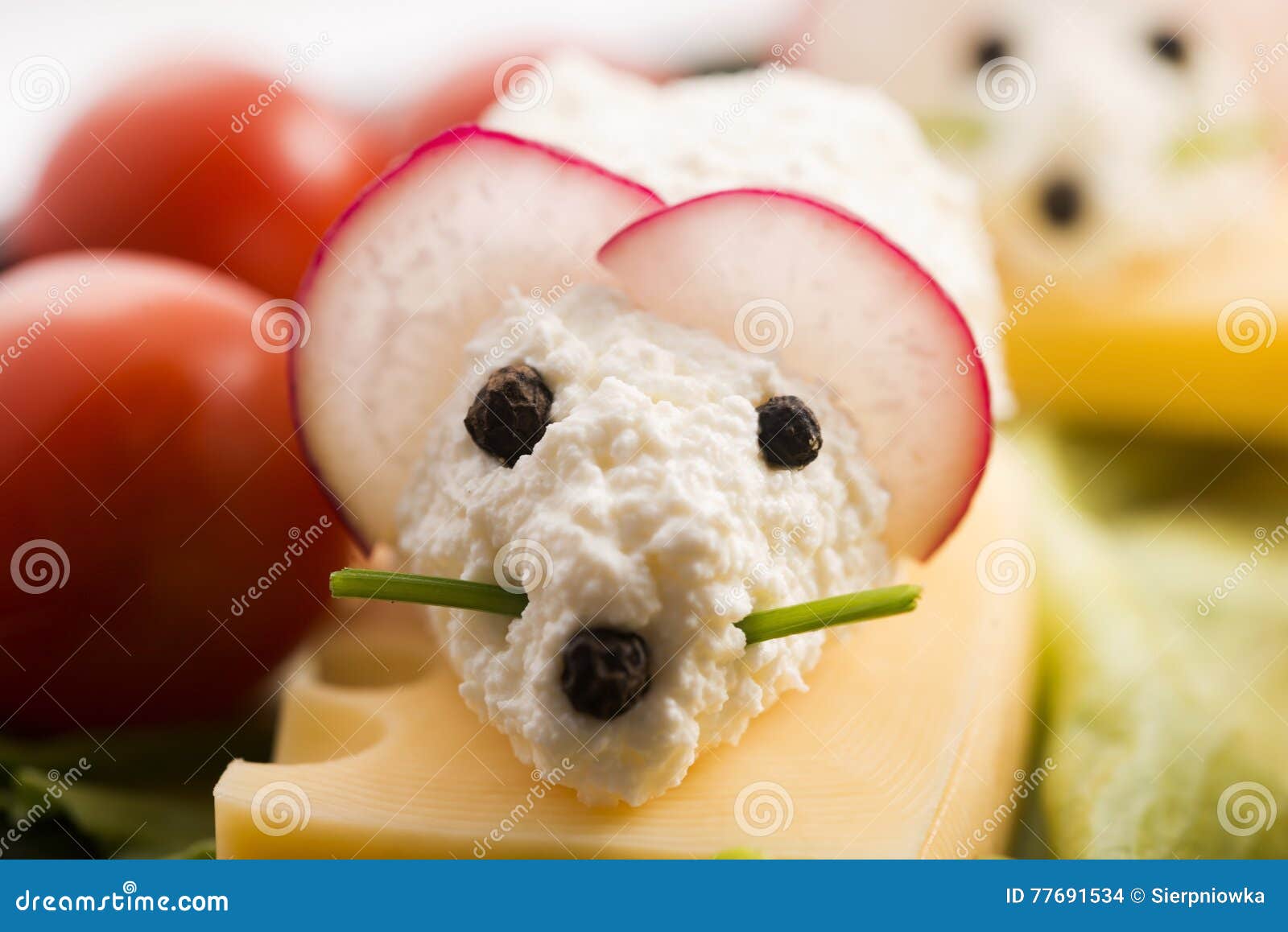 Mouse with cheese stock photo. Image of plate, cooking - 77691534