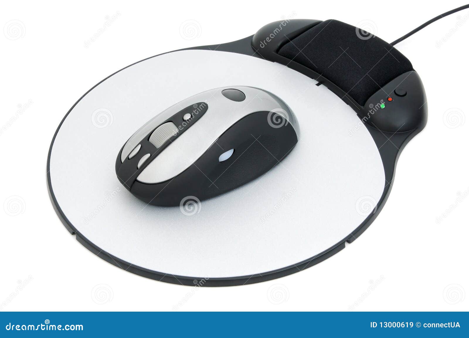 Mouse and pad stock image. Image of personal, surf, white - 13000619