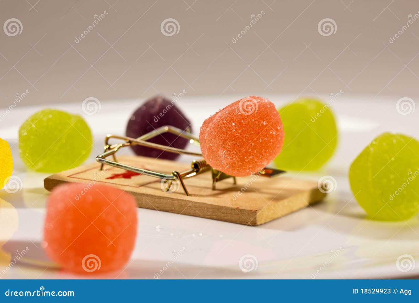 Mouse trap stock image. Image of dependence, tasty, dessert - 18529923