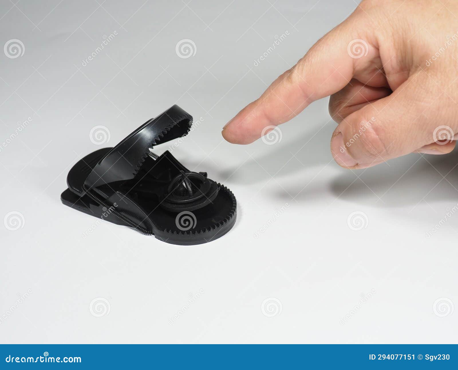 A Mousetrap and a Human Finger Stock Image - Image of trap, warnings ...