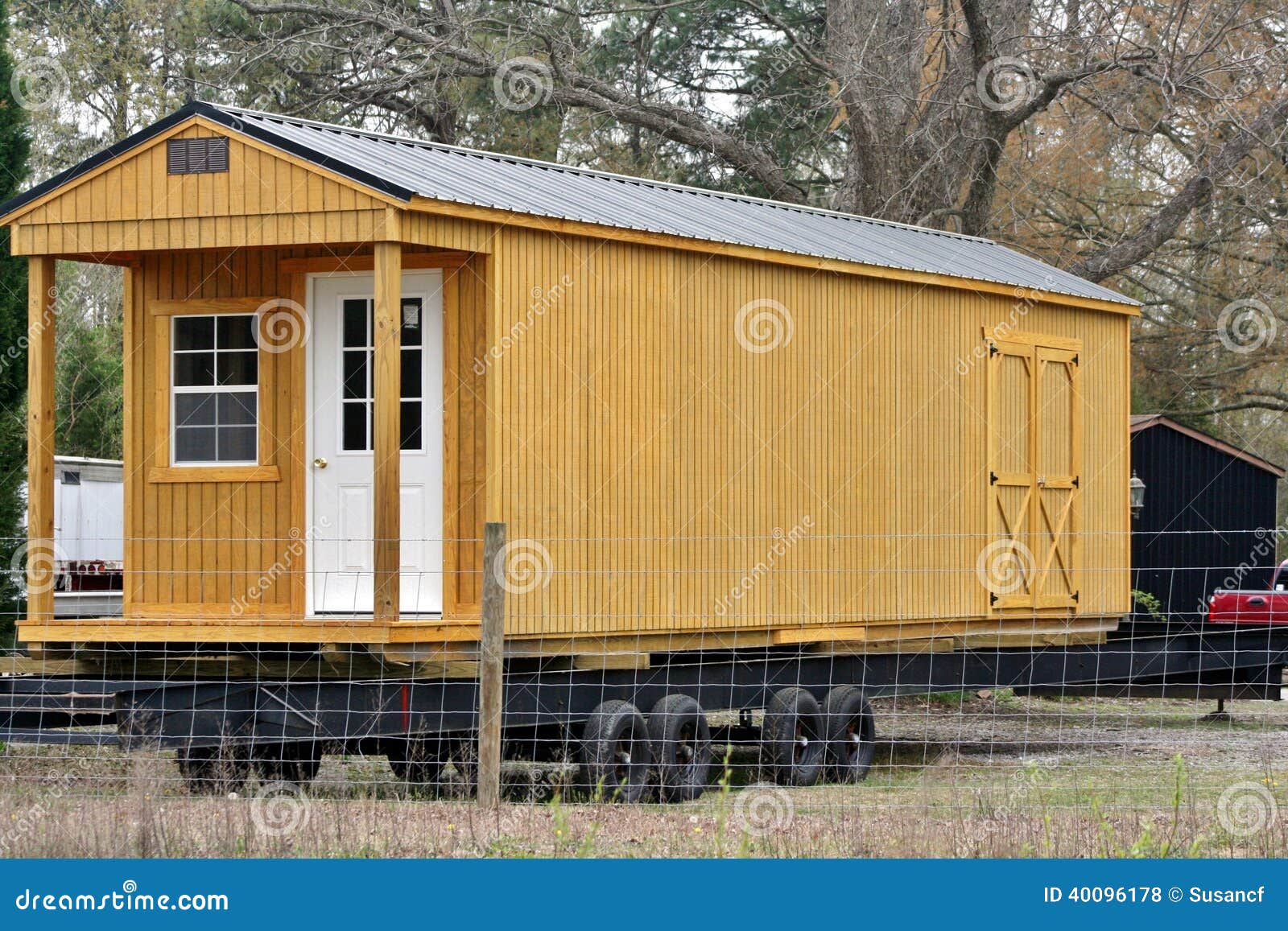 A Movable Home stock photo. Image of home, moveable, travel - 40096178