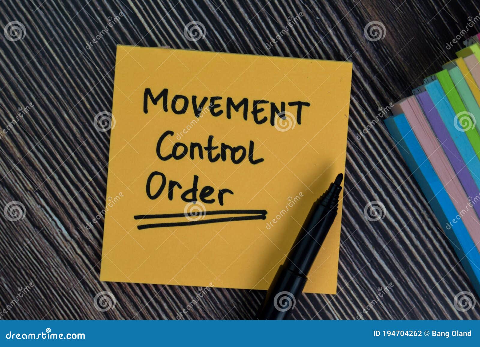 Movement Control Order Write on Sticky Notes Isolated on Office Desk ...