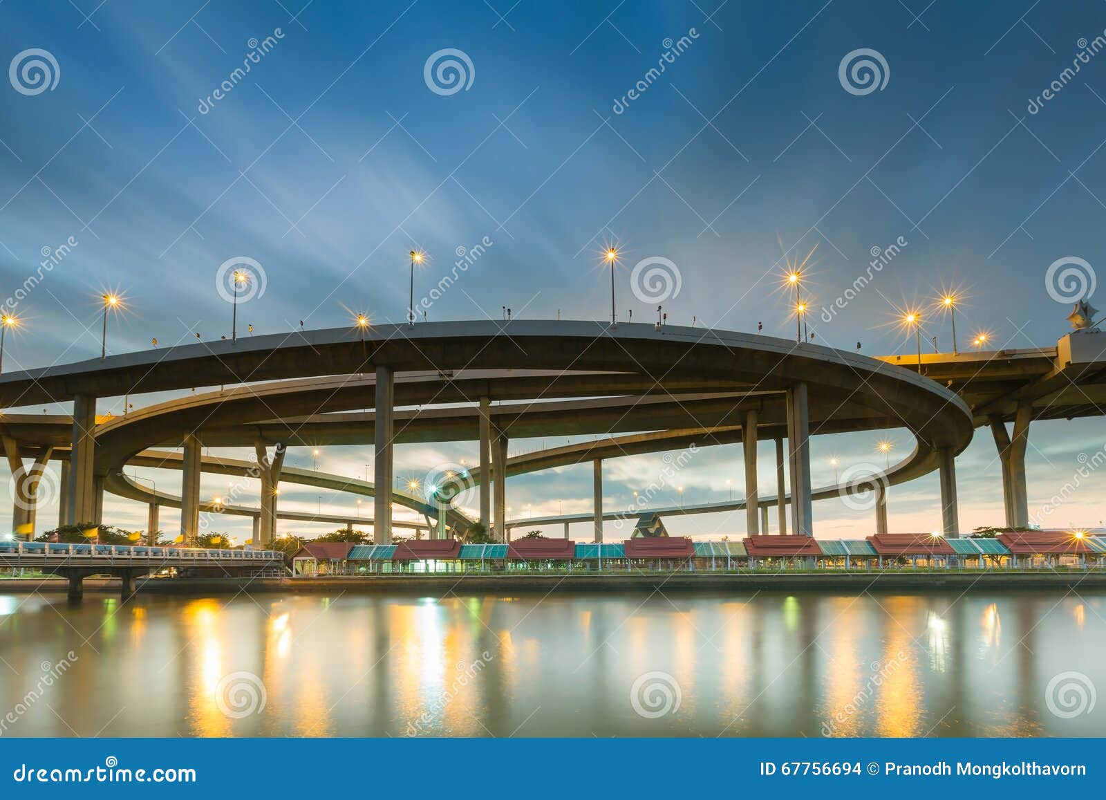 Moving Blue Sky Cloud Waterfront Over Round Highway Intersection. Stock ...