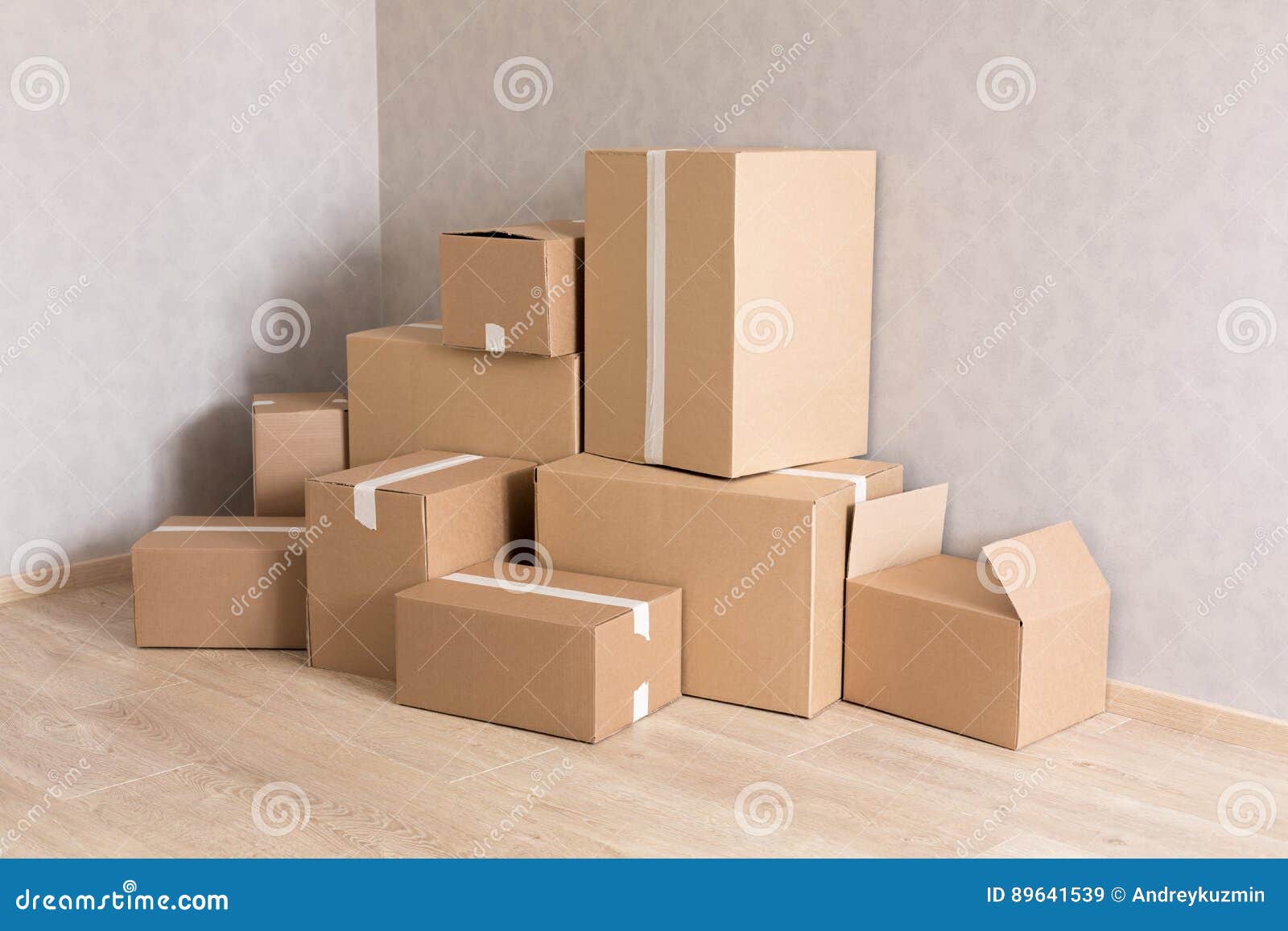 Moving Boxes Pile in New Empty Room Stock Image - Image of cargo ...