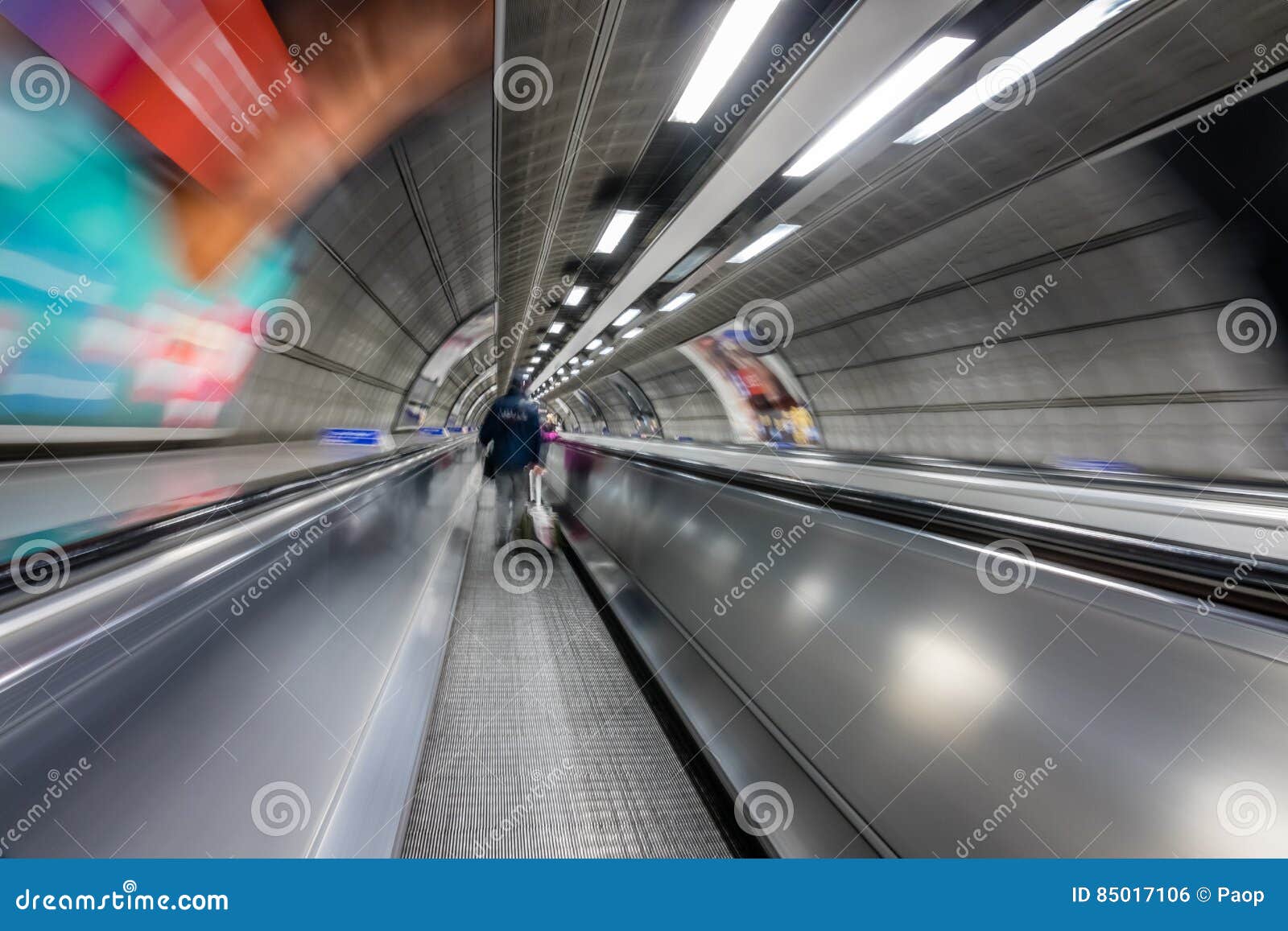 Moving walkway on tube editorial photo. Image of glass - 85017106