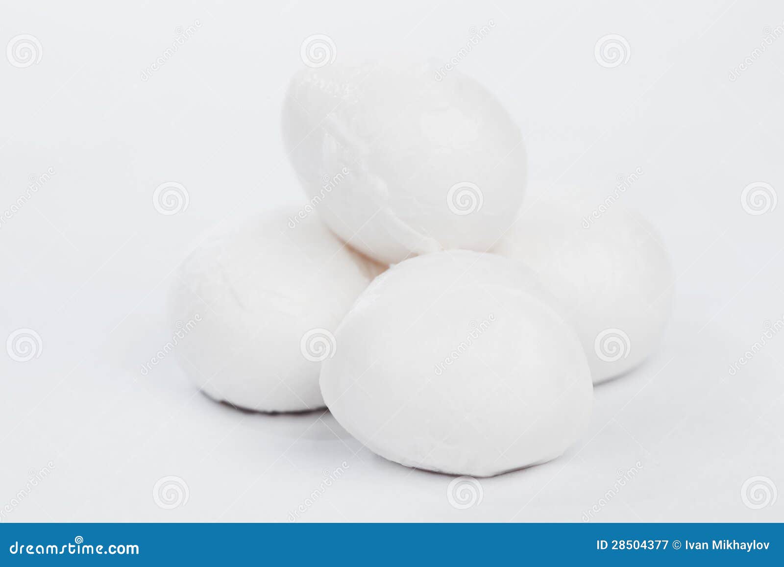 Mozzarella italiana fresca imagen de archivo. Imagen de sano - 28504377