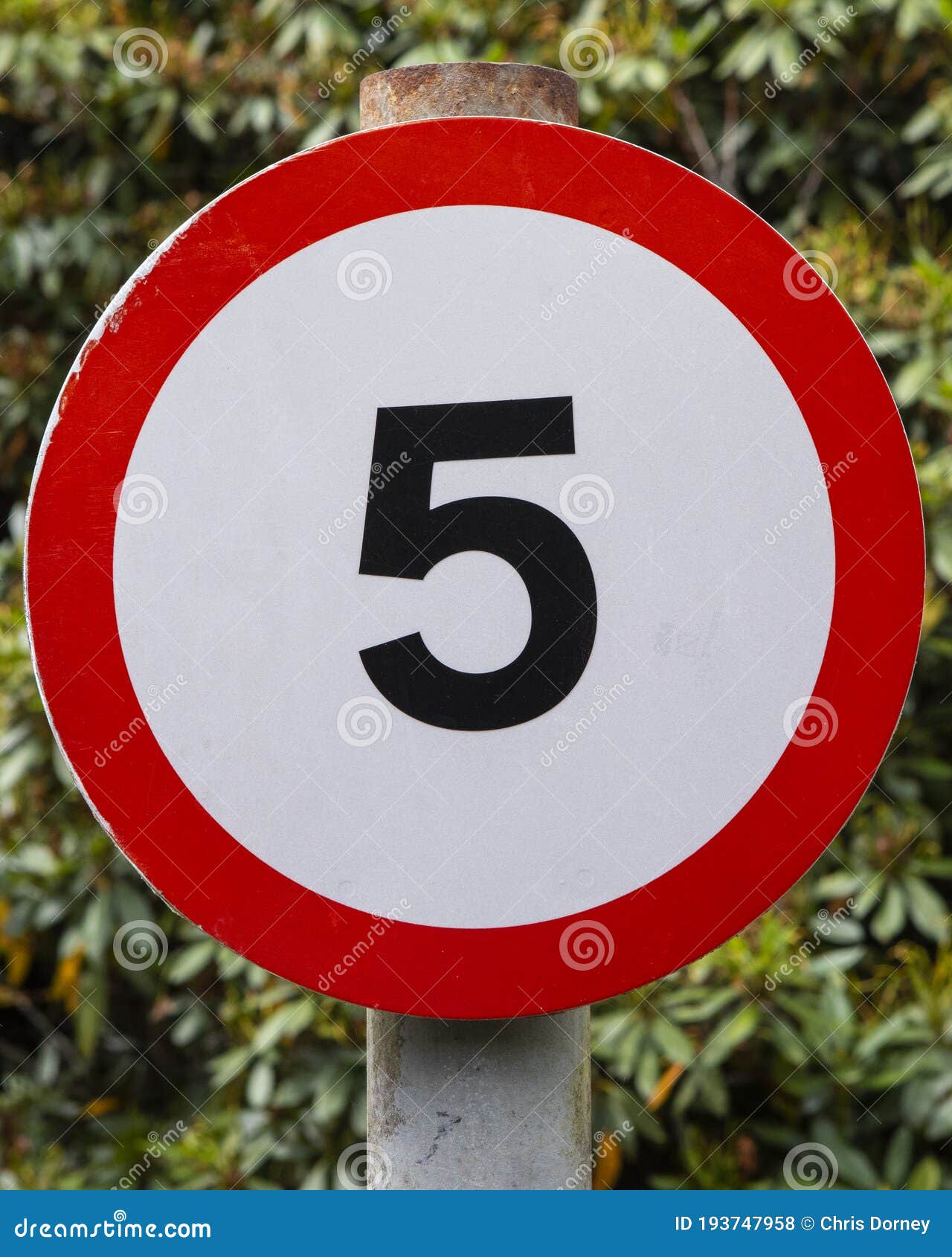 5mph Speed Limit stock photo. Image of numbers, slow - 193747958