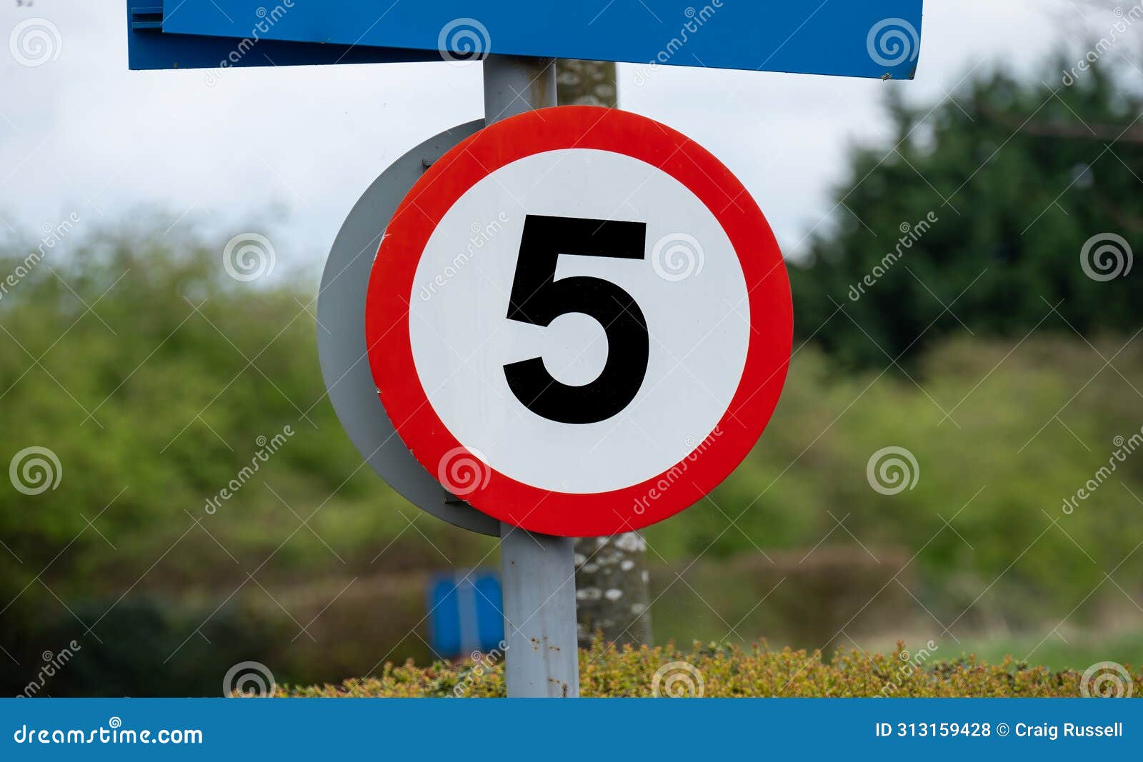 5 mph speed limit sign stock photo. Image of 5mph, united - 313159428