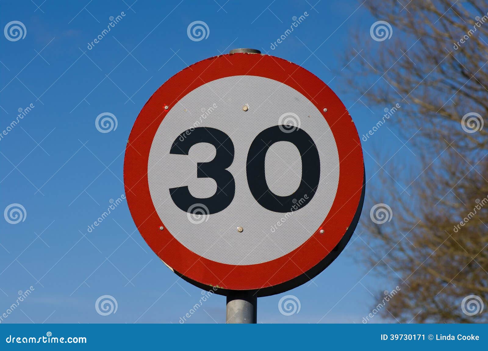 30mph speed sign stock image. Image of sign, road, residential - 39730171