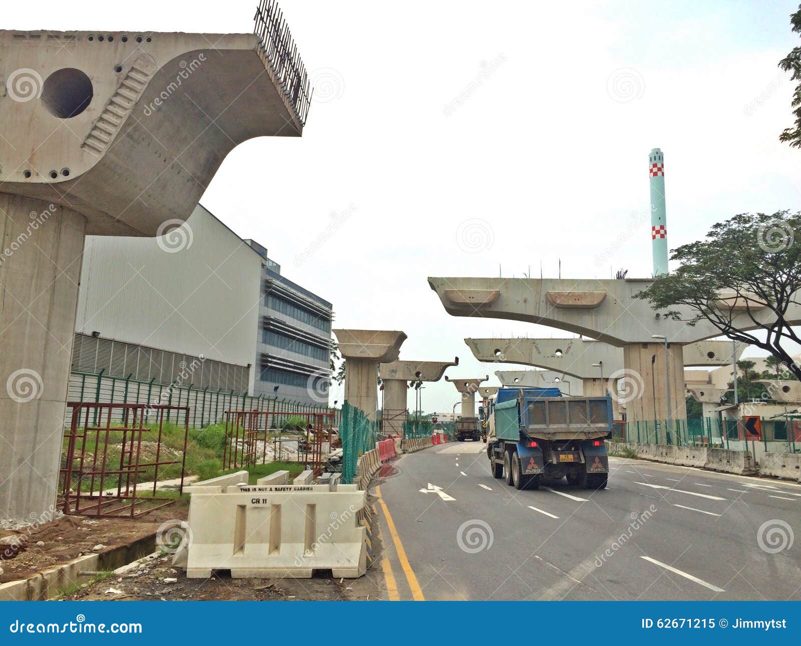 MRT Viaduct Under Construction Editorial Image - Image of train ...