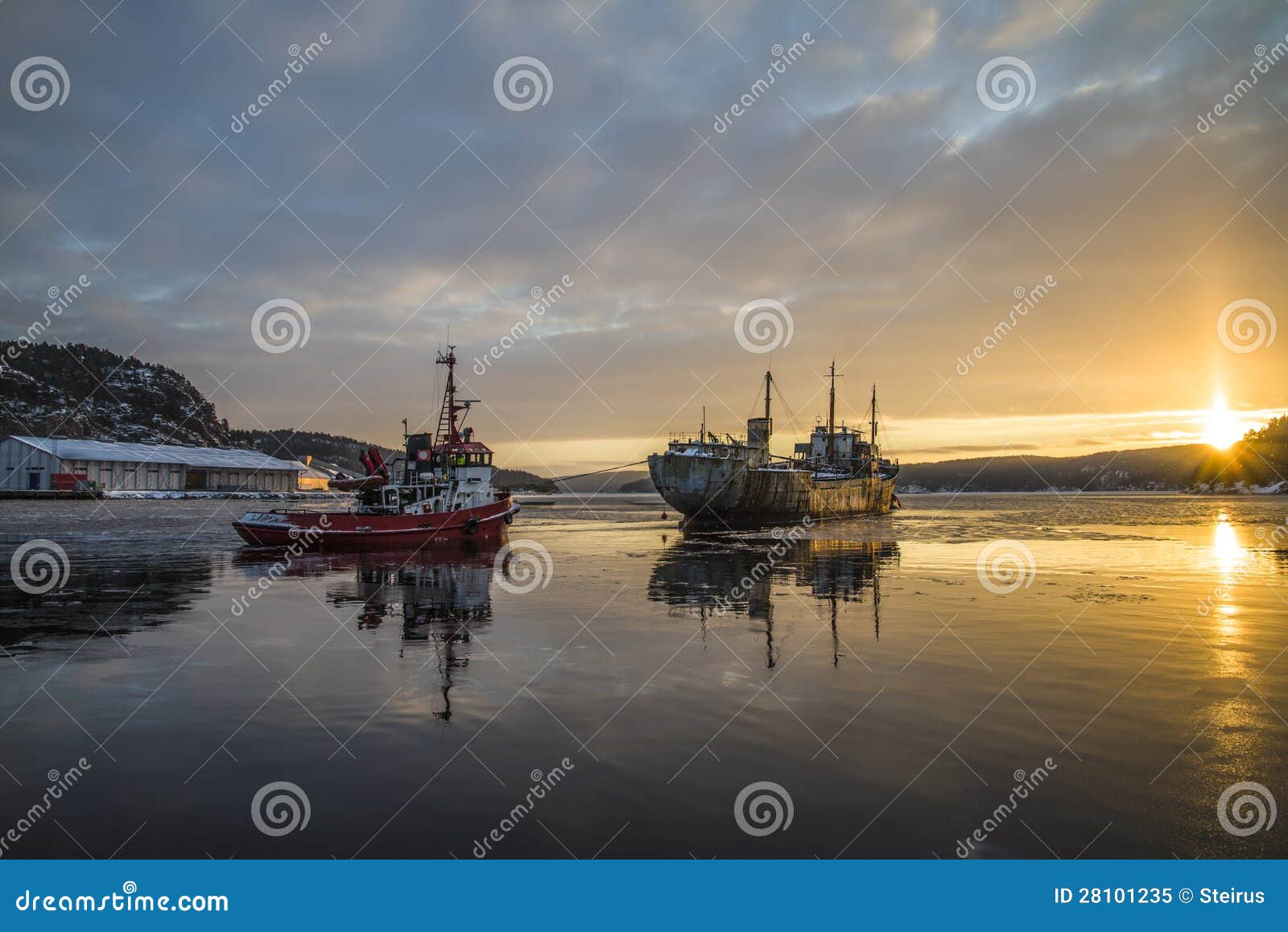 Ms hamen being towed stock image. Image of filthy, antique - 28101235