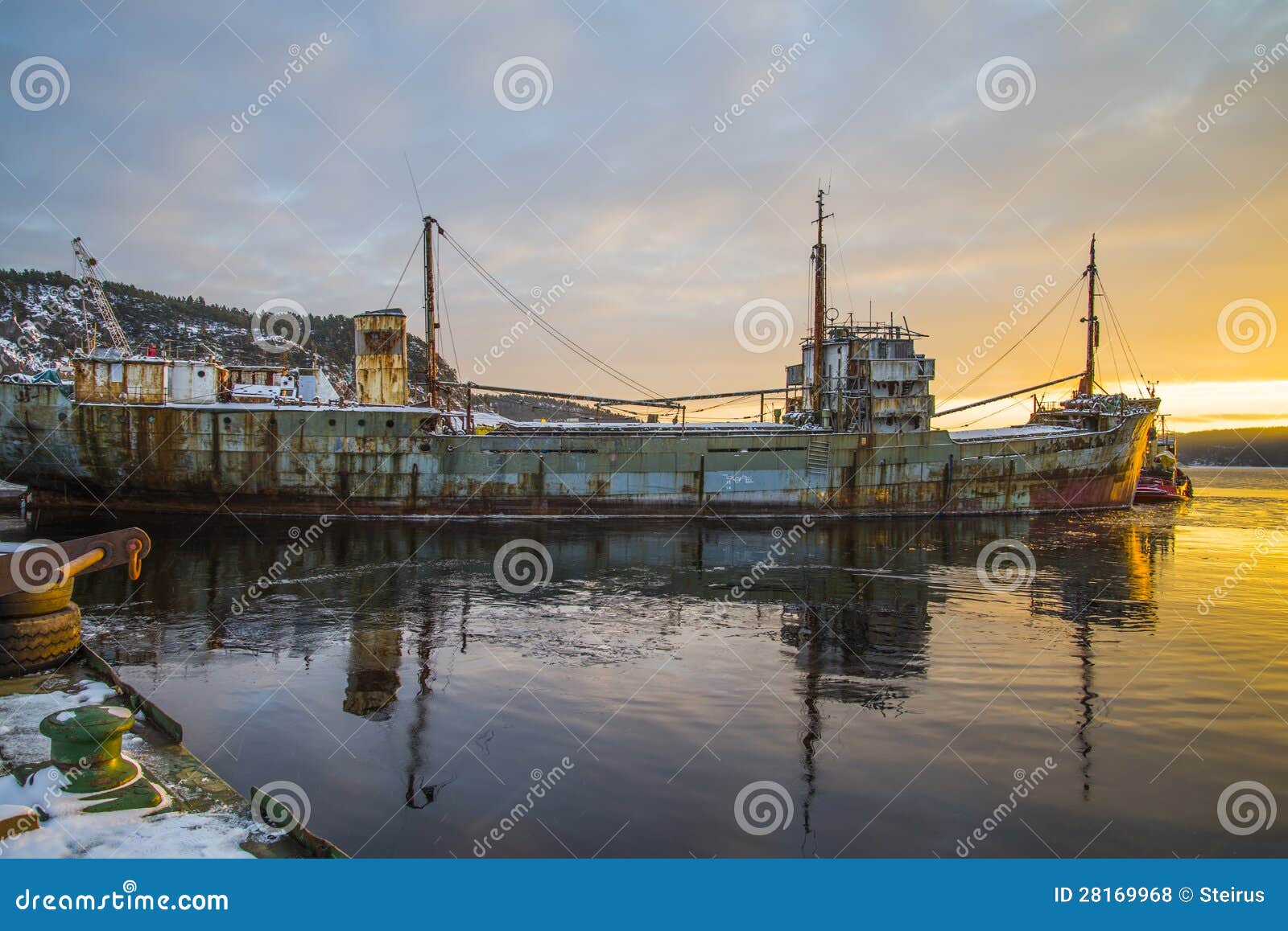 Ms hamen being towed stock photo. Image of rope, nordic - 28169968